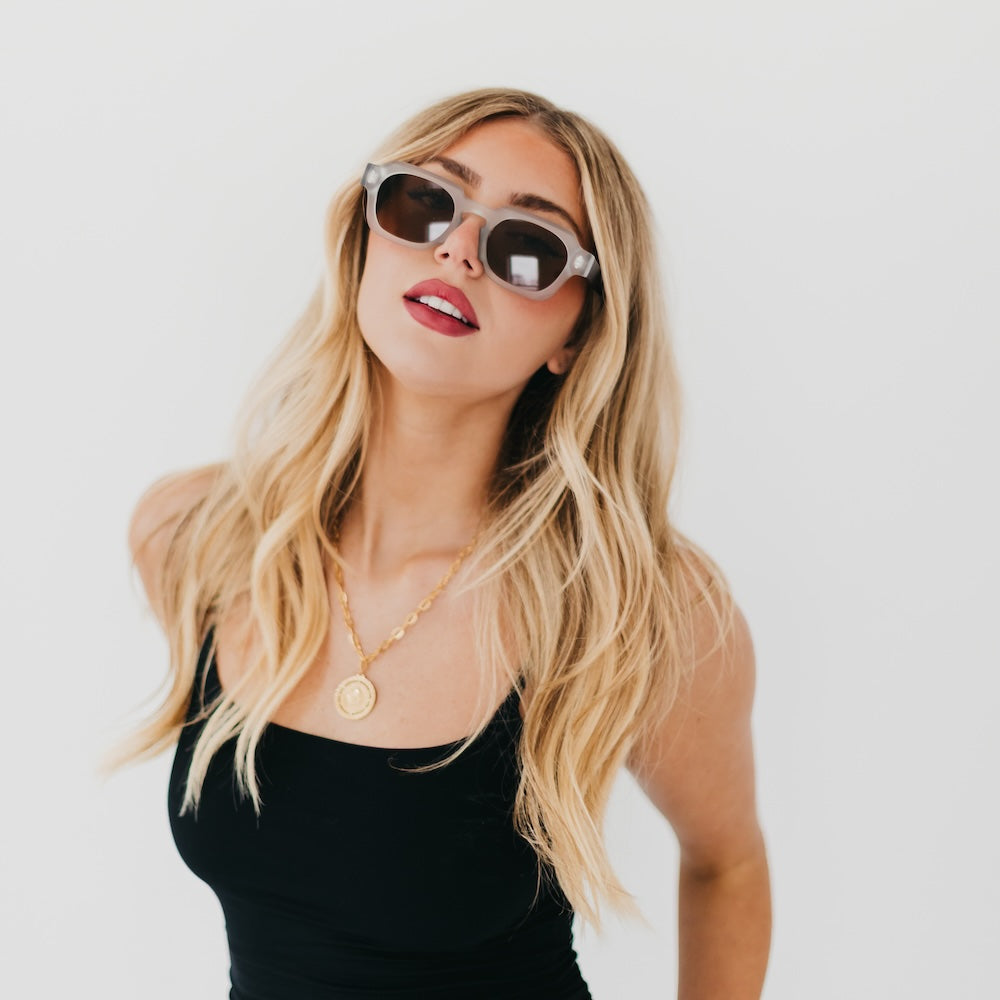 Blocky Square Retro Sunglasses – Pretty Simple